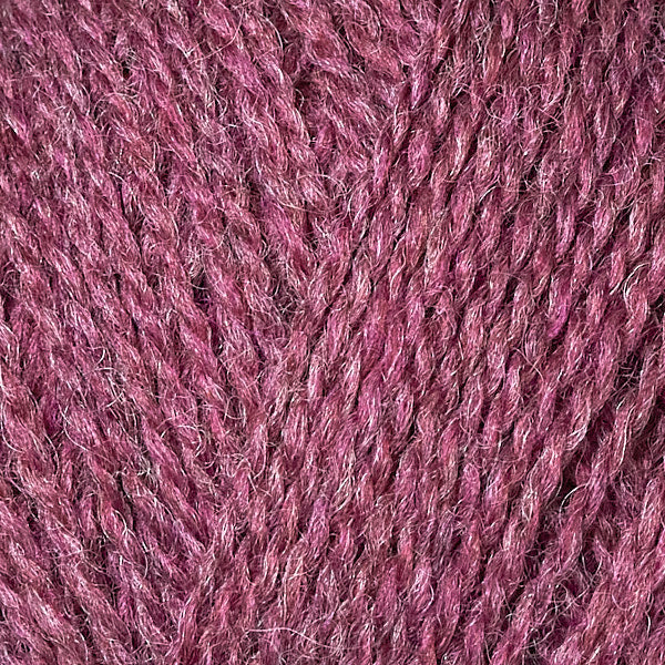 Lanas Light 78138 Currant – Stitchin' Post