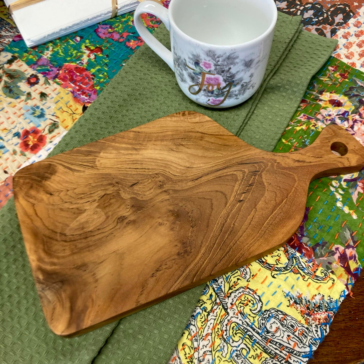 Teak Wood Squared Cutting Board – Stitchin' Post